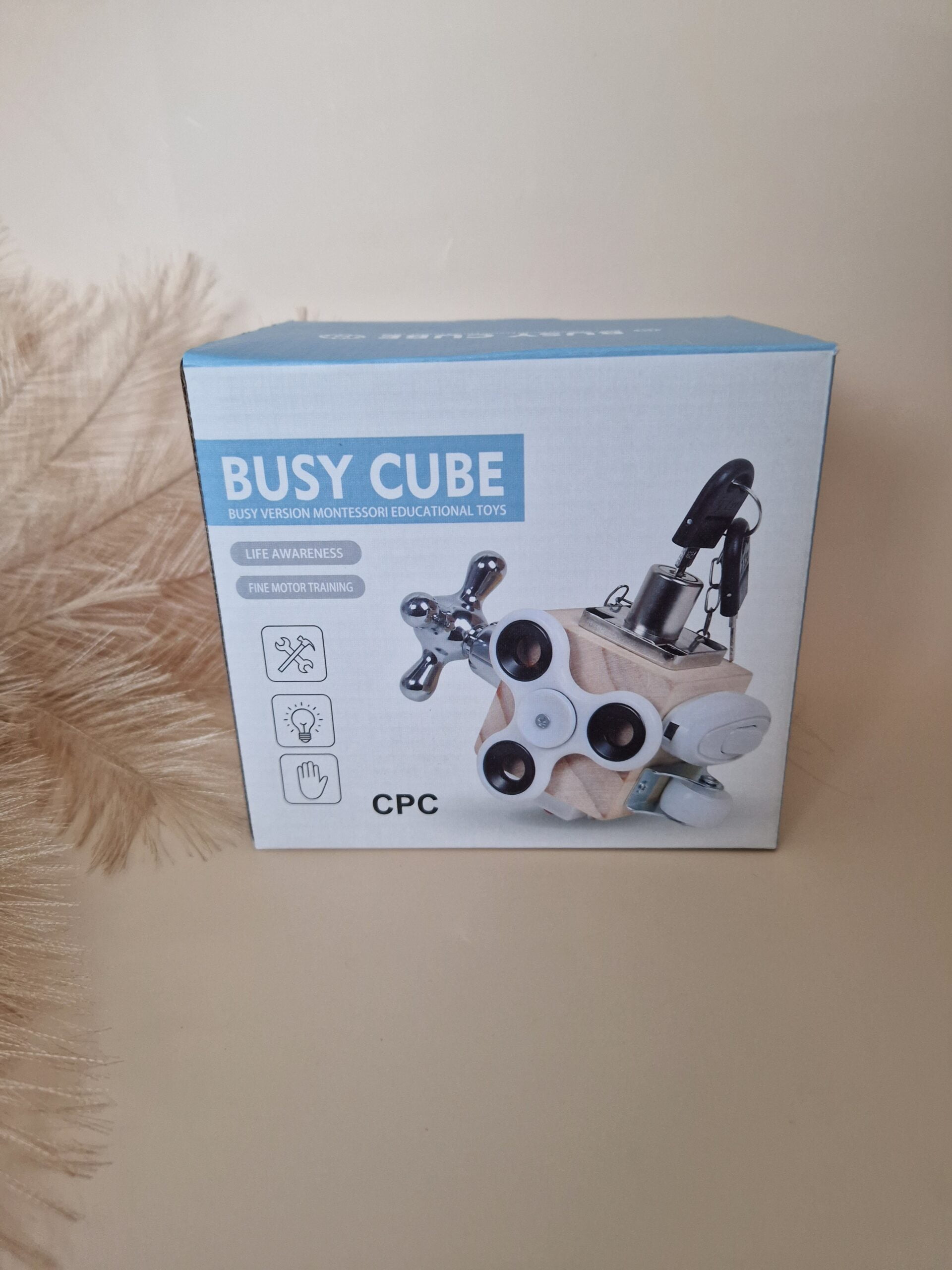 Tegeluskuubik - busy cub[:] - TipTip.ee